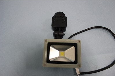 120 degree beam angle 850lm 10W AC85 - 265V waterproof outdoor PIR LED Flood Lights