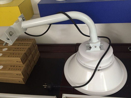 Aluminum Outdoor SMD Low Bay LED Lighting With Adjustable Angle Pole