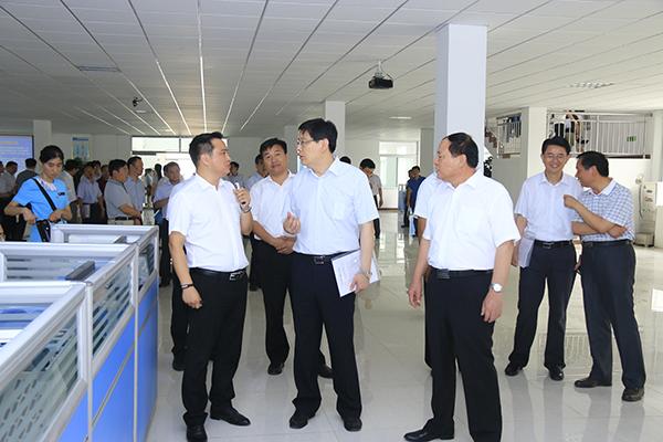 Warmly Welcome Vice Mayor of Jining City Bai Shan Inspection Guide Line to Shandong China Coal Group