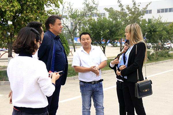 Warmly Welcome Serbia Merchants to Visit China Coal Group to Purchase Equipments