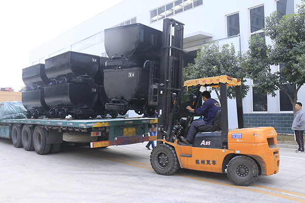 A Batch of Mine Cars of China Coal Group Were Sent to Korla of Xinjiang