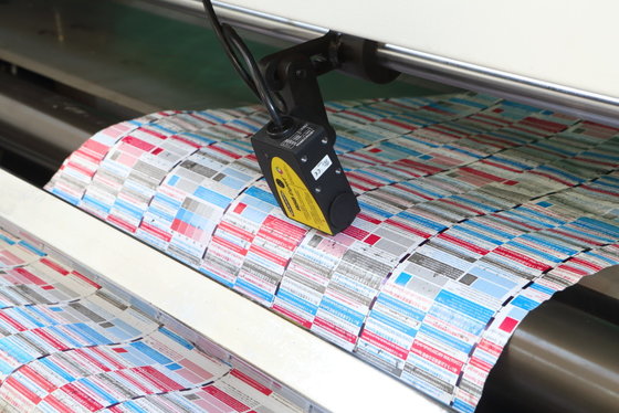 ZHIVE Paper Reel To Sheet Cutting Machine /Paper Roll Slitter