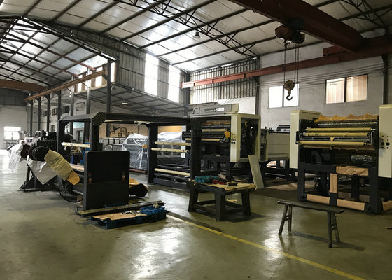 Zwc Series Rotary Cutting Knife Paper Roll Slitting Machine 1400mm Cutting Width