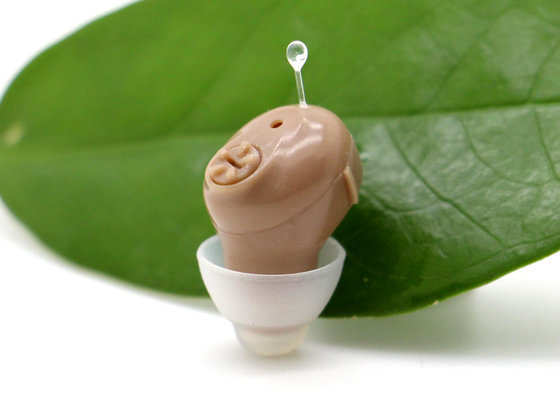 Internal Invisible Hearing Aids , Completely In The Ear Hearing Aids For Hearing Loss
