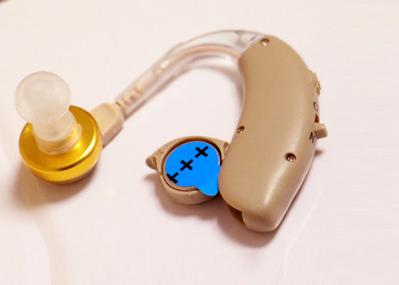 High Power Over The Counter Hearing Devices 600hrs Battery Life Volume Adjustable