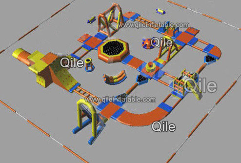 China Giant Inflatable Water Park Made Of 0.9mm PVC Tarpauline With CE Certificate supplier