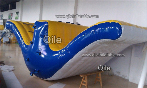 China 0.9mm PVC Tarpaulin Fabric Blue and Yellow Color Inflatable Water Slides for Pools supplier