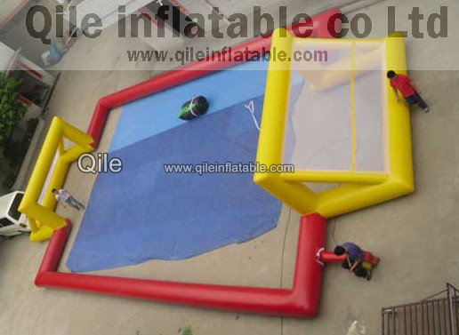 China inflatable water soccer field inflatable soccer field inflatable soccer pitch for sale supplier
