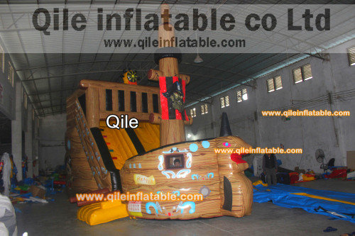 large inflatable Pirate ship slide inflatable Disneyland castle inflatable Pirate ship supplier