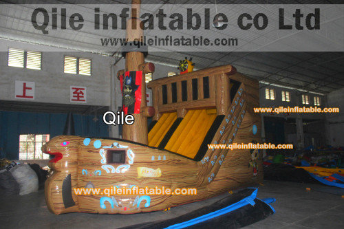 large inflatable Pirate ship slide inflatable Disneyland castle inflatable Pirate ship supplier