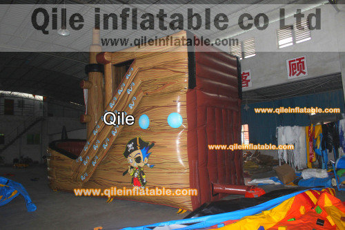 large inflatable Pirate ship slide inflatable Disneyland castle inflatable Pirate ship supplier