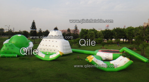 0.9mm PVC Tarpaulin green Inflatable Iceberg With 2 Sides Climbing For Swimming Pool supplier
