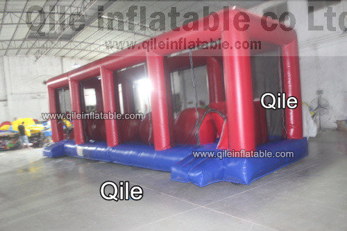 18OZ Adult Inflatable Wipeout Sport Game , Wipe Out Obstacle Coure For Outdoor supplier