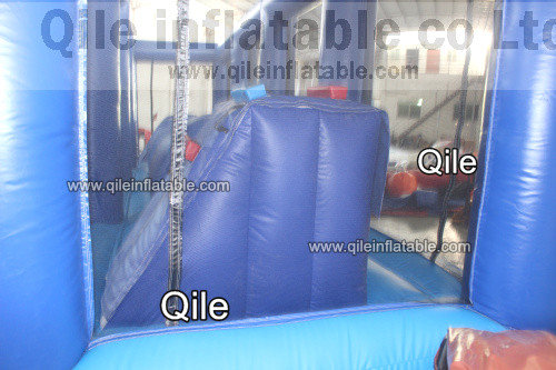 EN71 Awasome Sports Games Inflatable Corn Laser Maze With Digital Painting Farm supplier