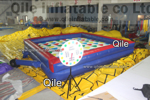 Customized Big Outdoor Kids Inflatable Twister Game For Funny supplier