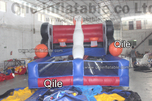 Funny Inflatable Sports Arena High Tensile Inflatable Basketball Filed supplier