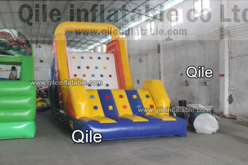 Large-Scale Inflatable Rock Climbing Wall With Slde And Pool For Entertainment supplier