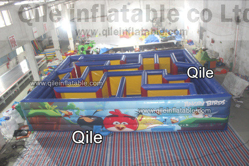 QiLe Funny Inflatable Sports Games Laser Tag Air Inflatable Maze Durable supplier