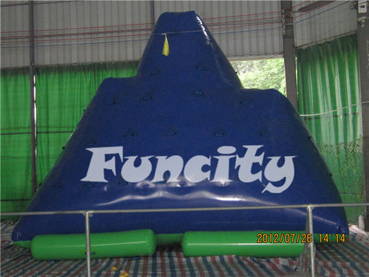 Adults Inflatable Water Toys 0.9mm Thickness PVC Tarpaulin Inflatable Iceberg