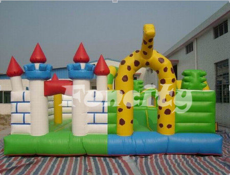 Safety Giraffe Paradise Inflatable Fun City Play House For Bouncing / Skipping