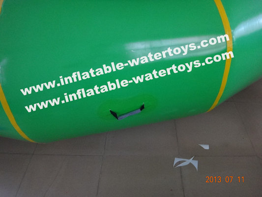 0.9mm Thickness PVC Tarpaulin Inflatable Water Toys Water Trampoline with Climbing Ladder