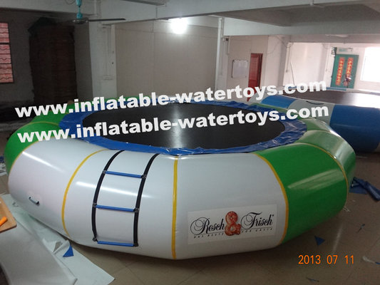 0.9mm Thickness PVC Tarpaulin Inflatable Water Toys Water Trampoline with Climbing Ladder