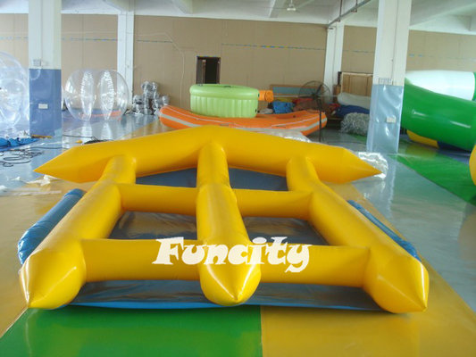 Colorful 0.9 PVC Tarpaulin Inflatable Fly Fish For Six people