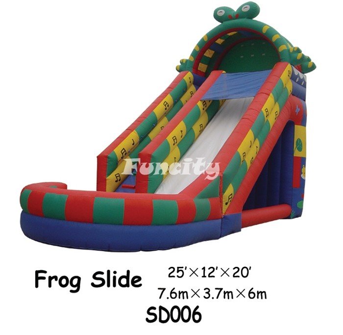 PVC Tarpaulin Frog Themed Inflatable Water Slide With Pool 3 - 5 Years Lifespan