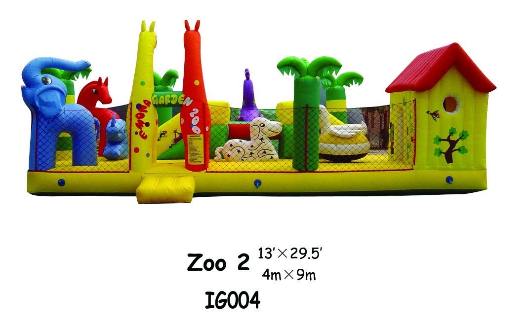 Large scale Inflatable Fun City / Inflatable Zoo House With Animal Decorations