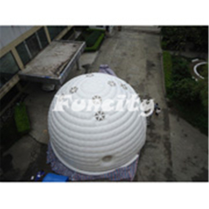 White Inflatable Event Tent / Blow Up Dome Tent Made of Durable PVC Tarpaulin