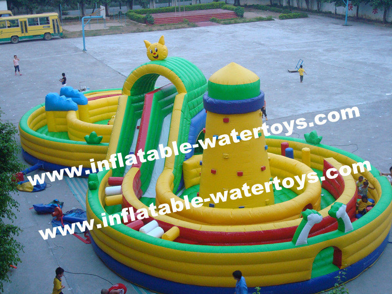 0.55 (18OZ) PVC Tarpaulin Colorful Giant Inflatable Fun City for Entertainment Center Amusement Park