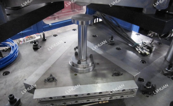 Energy Saving Automatic PET Blow Moulding Machine Excellent Electrical System