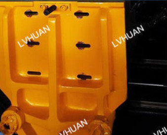 Precise Fully Automatic Blow Moulding Machine Suitable For Small Bottles 30mL - 2L