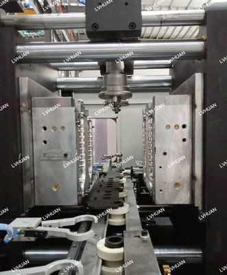 White Stretch Blow Moulding Machine High Durability Environmentally Friendly Design