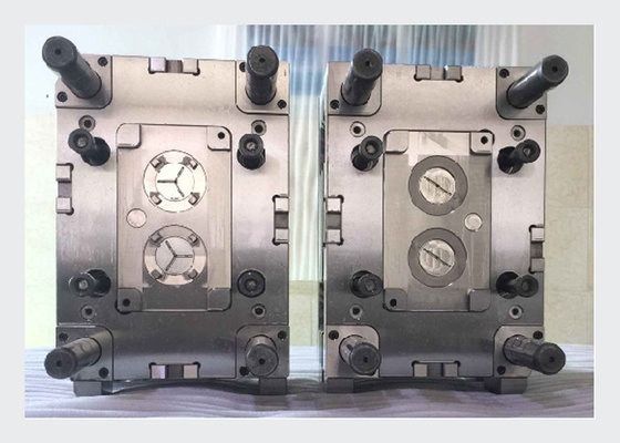 Multi Cavity Mold Custom Plastic Injection Molding Parts For Benz LOGO