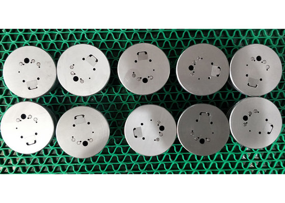 Mold Insert High Precision CNC Machining Parts ASSAB 2083 Machining Parts