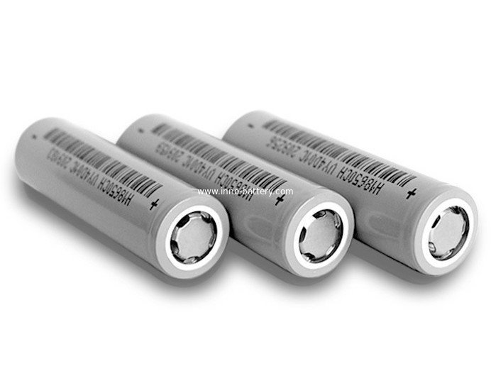 Lithium ion rechargeable cell cylindrical type 18650 3.7V 2600mAh UL1642 & IEC62133 & UN38.3 approval
