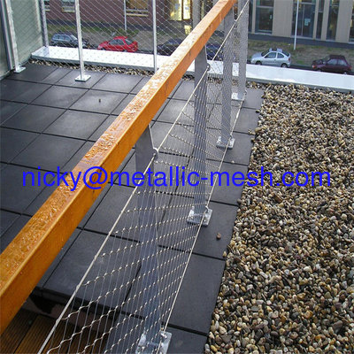 Rust-proof x-tend ferruled cable wire mesh balustrade infill panel