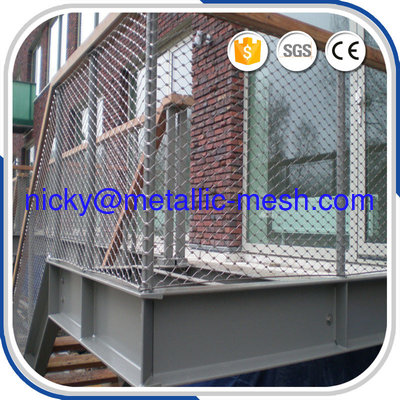 yuntong high tensile 1.5 mm  seamless ferrules cable wire mesh balustrade infill panel 60 degree mesh angle