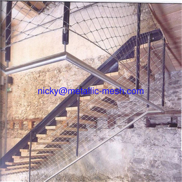 SUS304 X-tend 100% Hand Woven Cable Webnet For Stairs Rail Infill