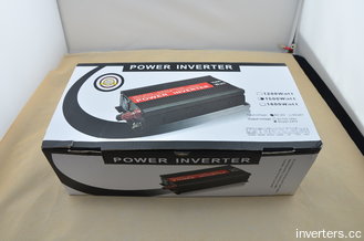 China High Quality Inverter 1500W Car Solar Mobile Sine Inverters chuage DC 12V to AC 220V From lead-acid cell 150Ah CE rohs supplier