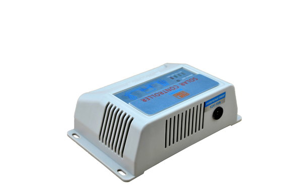 Sky Blue MMPT Solar Charge Controller 15A 12V / 24V  Motor Controller Transform Sun Power To Electrical Energy Battery supplier