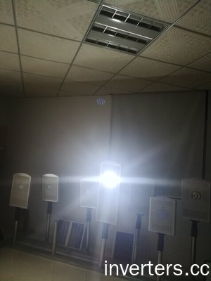 Solar street lights manufactory LED power light20w12v8Ah aluminium alloy China manufactory CE/ROHS/ISO9001 supplier