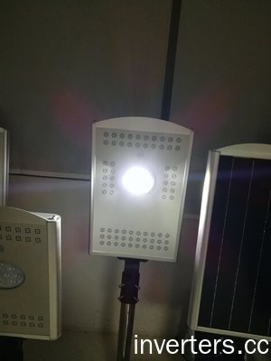 Solar street lights manufactory LED power light20w12v8Ah aluminium alloy China manufactory CE/ROHS/ISO9001 supplier