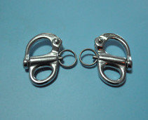 PAIR OF 316 STAINLESS STEEL FIXED SNAP SHACKLE