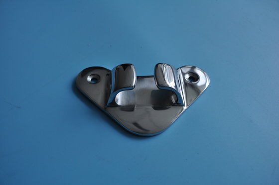 STAINLESS STEEL TRIANGLE BOAT BOW CHOCK