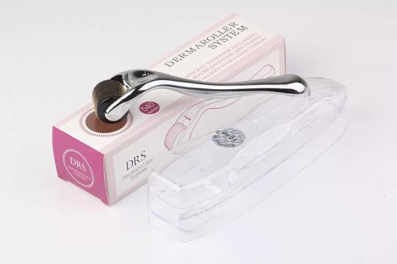 540 Silver Sealed Sterilized Micro Needle Derma Roller For Anti Aging OEM Avaliable