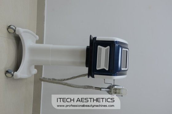 Cooling Liquid Cryolipolysis Slimming Machine 50 - 60Hz For Fat Burning