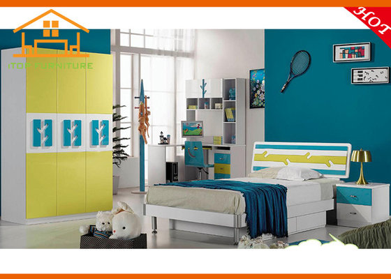 Bisini Luxury Iron Bedroom Furniture modern Kids bedroom furniture kid car bed Bed Type and Wood Material wood children