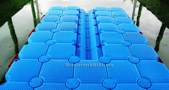 Roll go jet ski dock